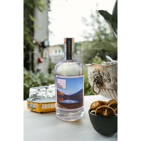 Dùn Omhain Signature Gin (70cl) 40% only £42.64